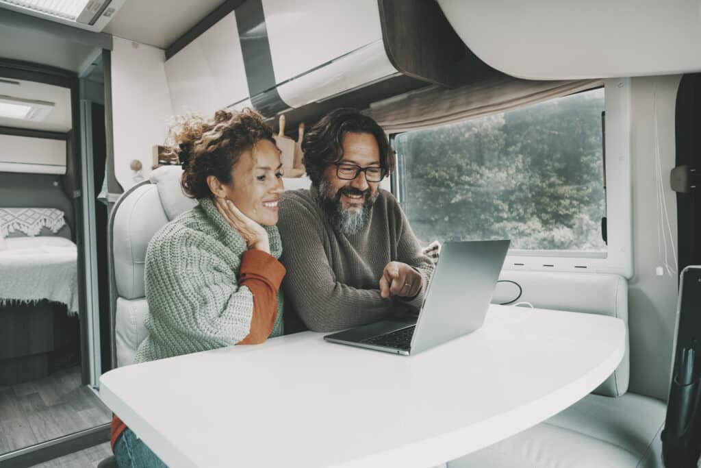 The Ultimate Guide to the Top Work Camping Job Websites